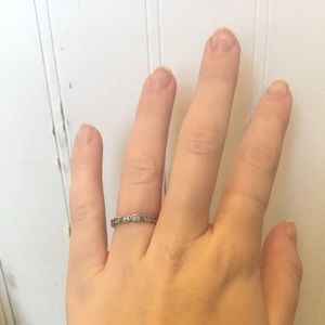 Pandora | Jewelry | Pandora Sparking Leaves Ring | Poshmark